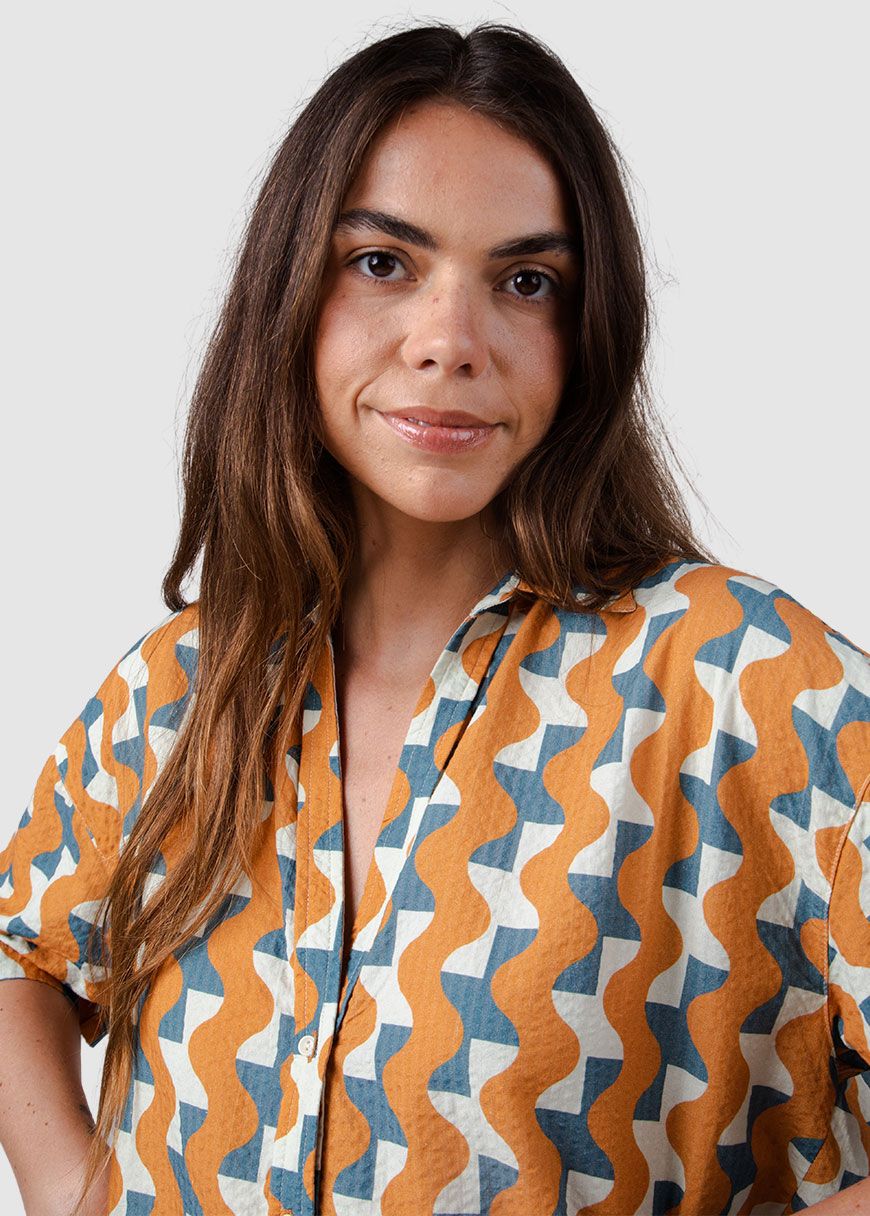 Brava Big Tiles Oversize Cropped Blouse bei greenality